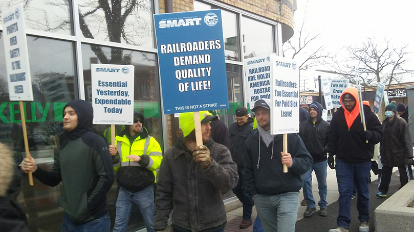 Detroit Communists join railroaders demanding safe staffing – Communist ...